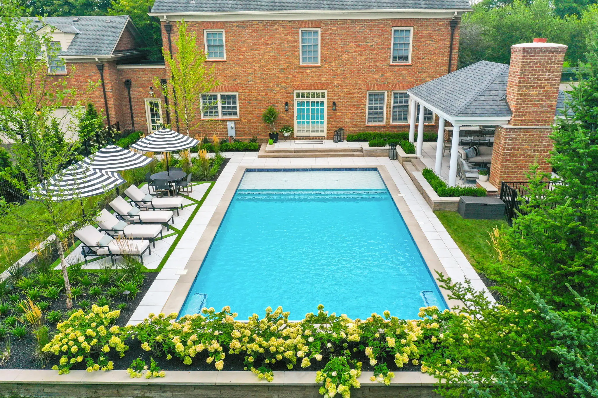 The Elegance of Concrete Pools Over Fiberglass - Hidden Creek